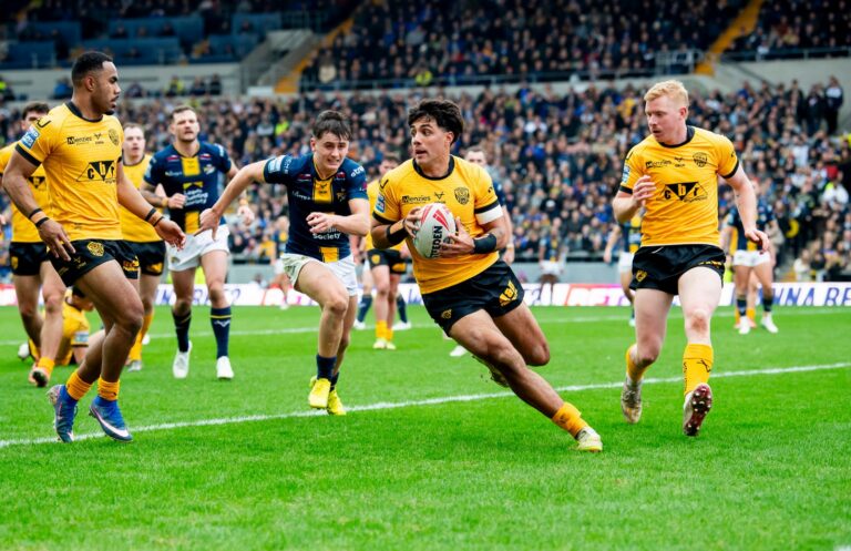 Castleford Tigers suffer blow as star man sidelined after sin-bin ...