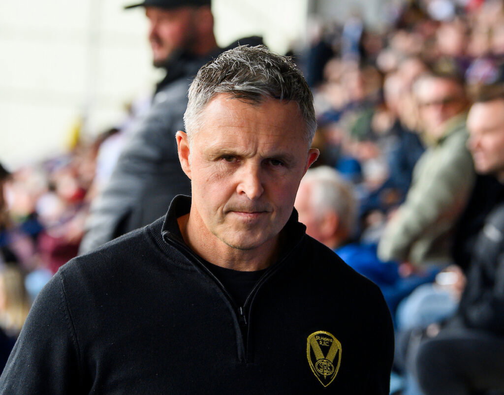 Super League coach calls on RFL involvement to combat player exodus to ...