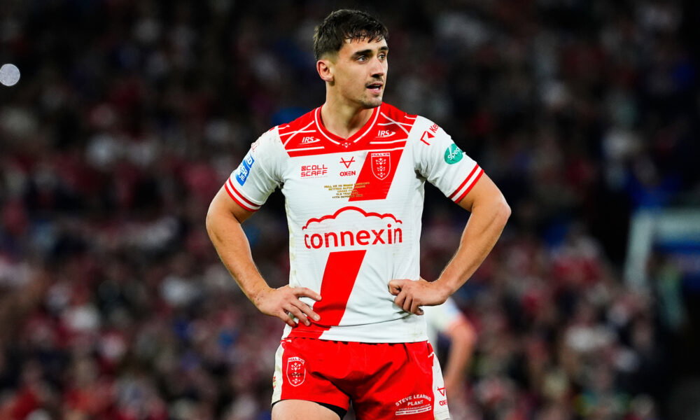 Leigh Leopards and Hull KR team news as Willie Peters makes full-back ...