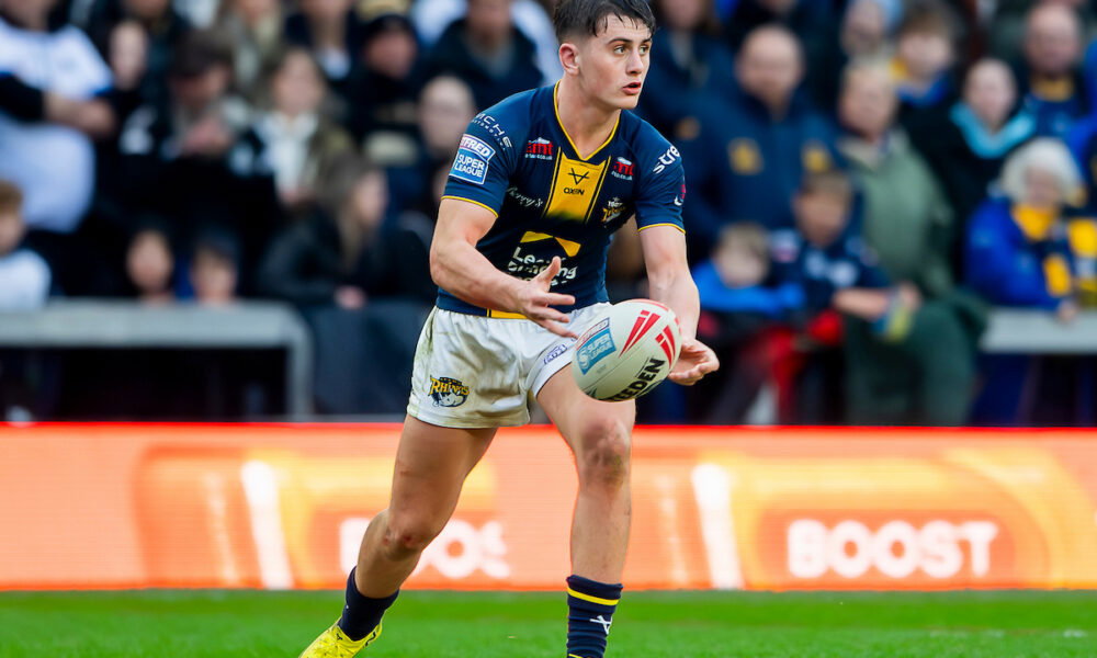 Leeds Rhinos youngster lands new long-term deal as bid for starting ...