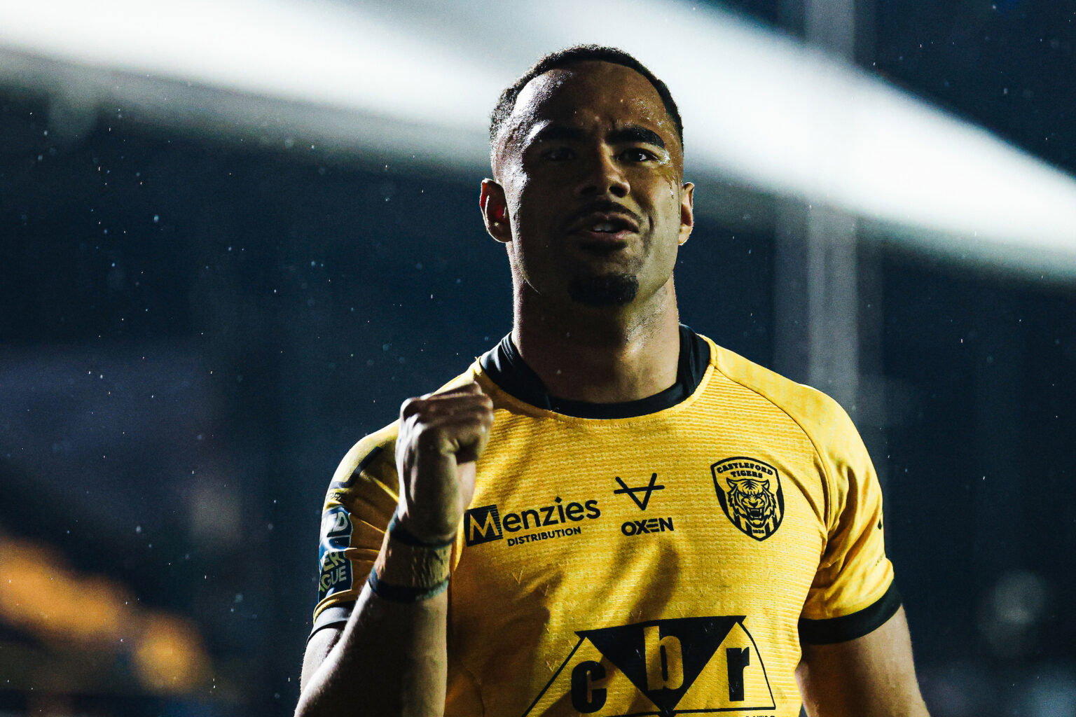 Castleford Tigers flyer signs long-term deal after contract speculation ...